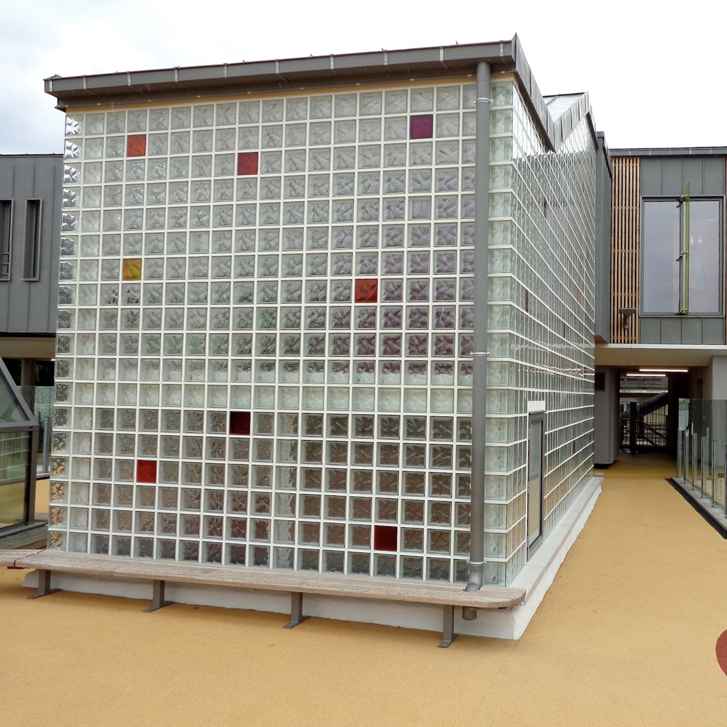 Ouverture façade extérieure en briques de verre - VerreLab